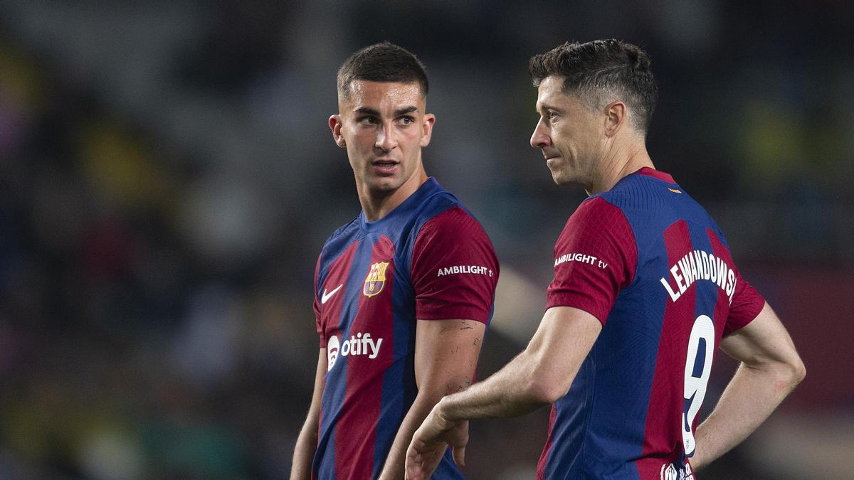 Ferran Torres is angry with Lewandowski - Barca News